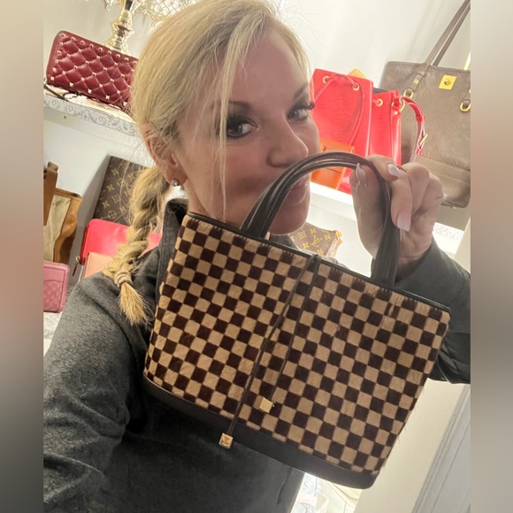 Louis Vuitton | Bags | 5 Entry To Win This | Poshmark